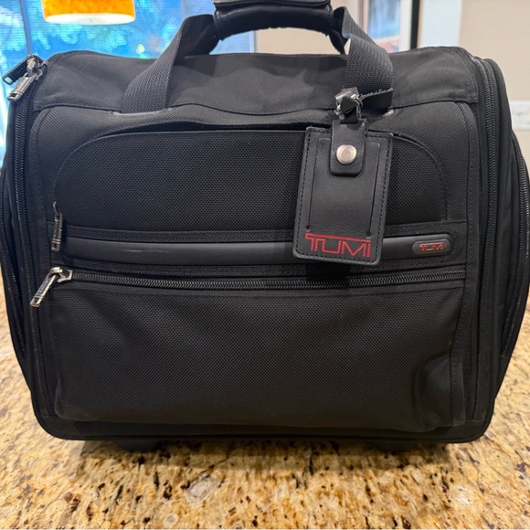Tumi | Other | Tumi 7 Wheeled Alpha Compact Weekender Carry On Luggage ...